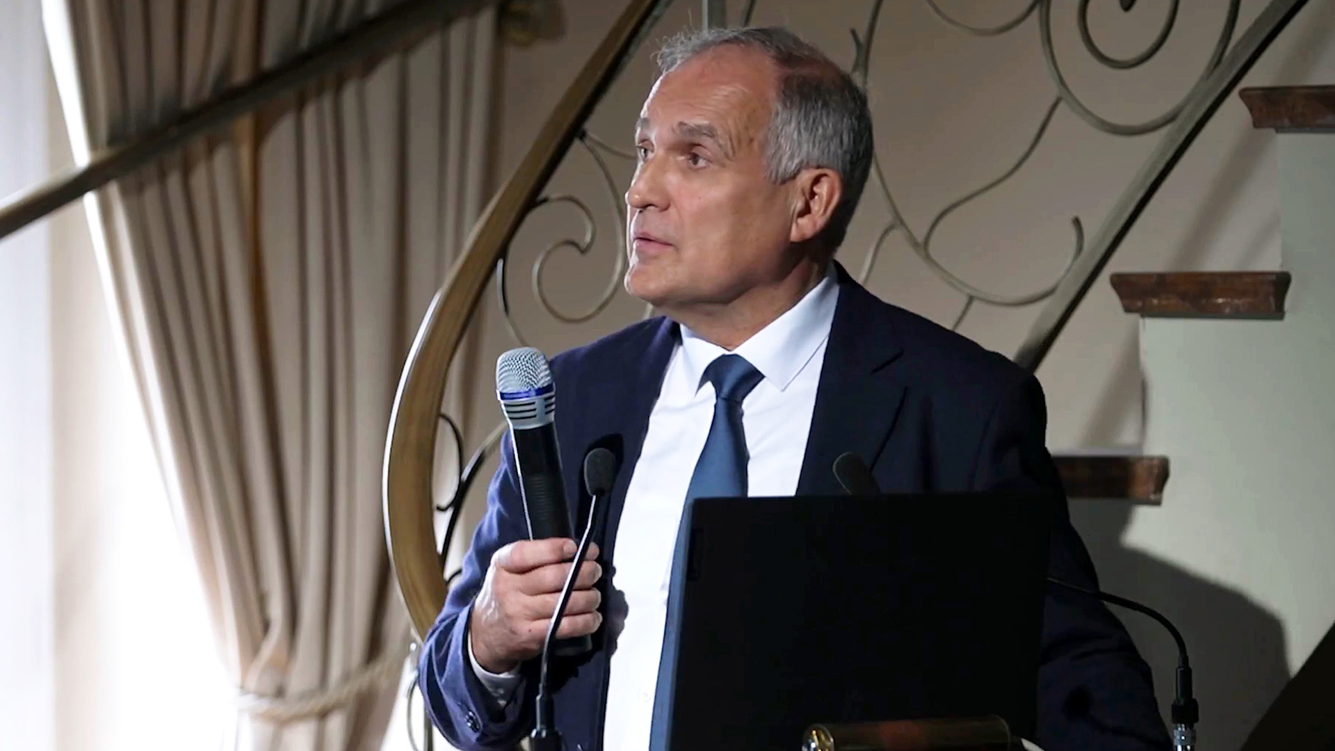 Igor Belyaev | OVALmedia